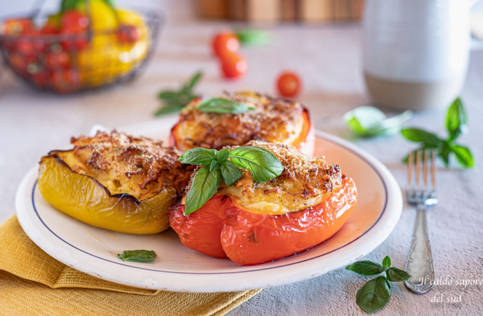 Peperoni ripieni di patate con prosciutto e provola affumicata - Blog ...