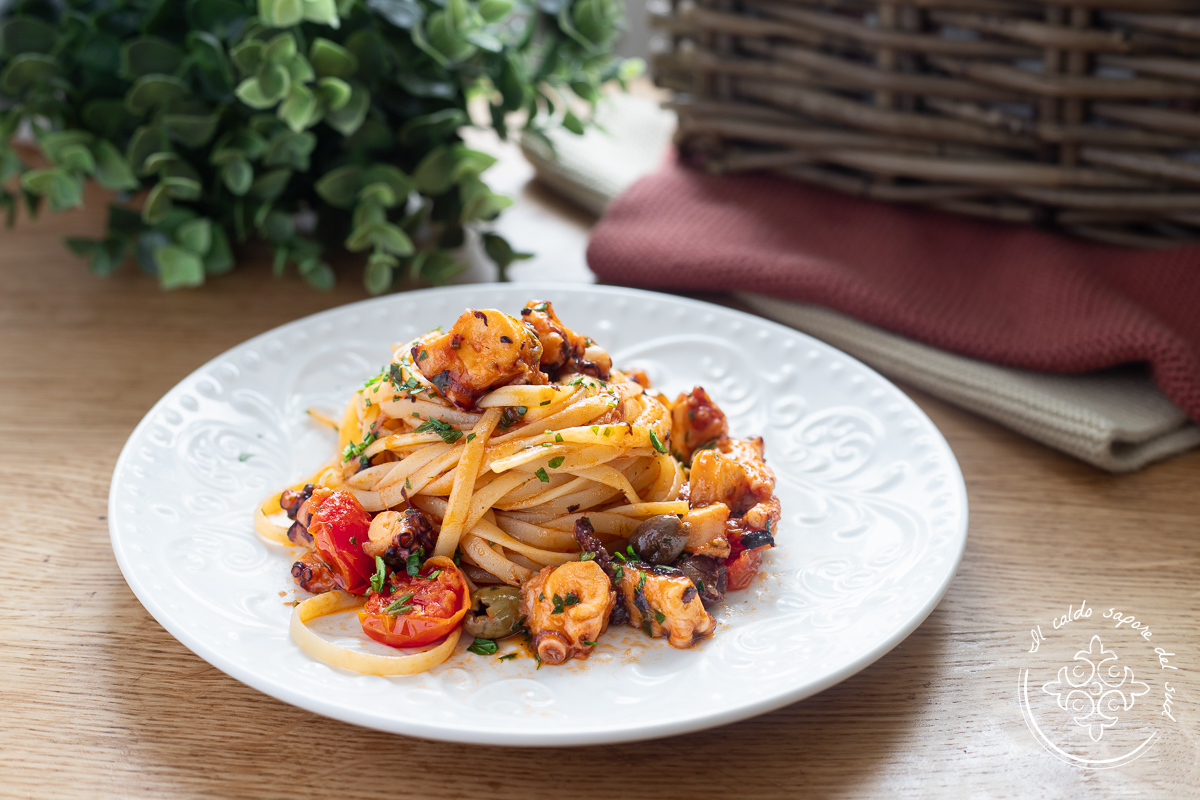 Pasta con polpo pomodorini e olive primo piatto facilissimo veloce e ...