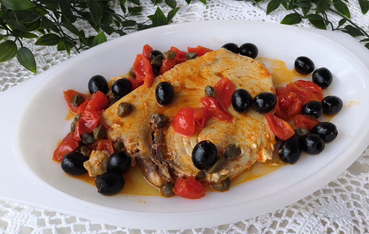PESCE SPADA ALLA MEDITERRANEA - In cucina con Chiara