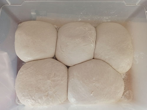 Impasto per pizza a lunga lievitazione - In cucina con Peppa