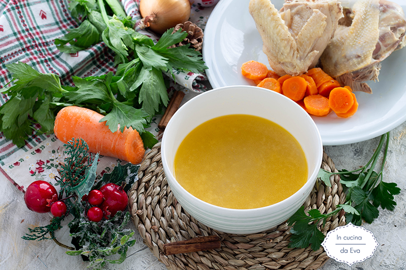 Brodo di gallina ricetta abruzzese - Ricetta del brodo di Natale