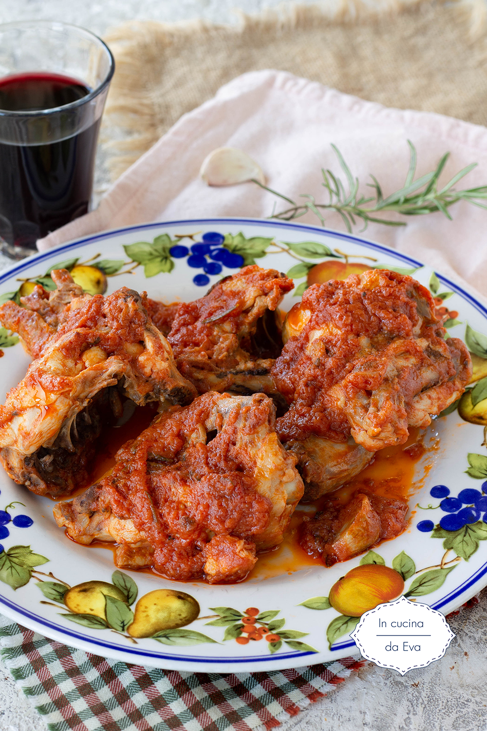 Ritagli di pollo al sugo - Ricetta come la preparava mio padre