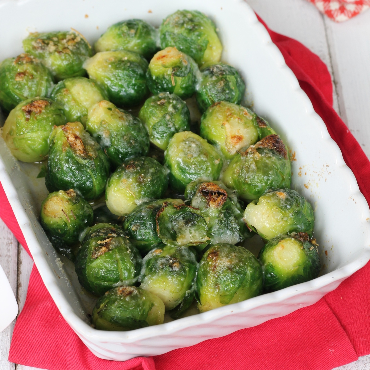 Cavolini al parmigiano | ricetta contorno cavoletti di Bruxelles al ...