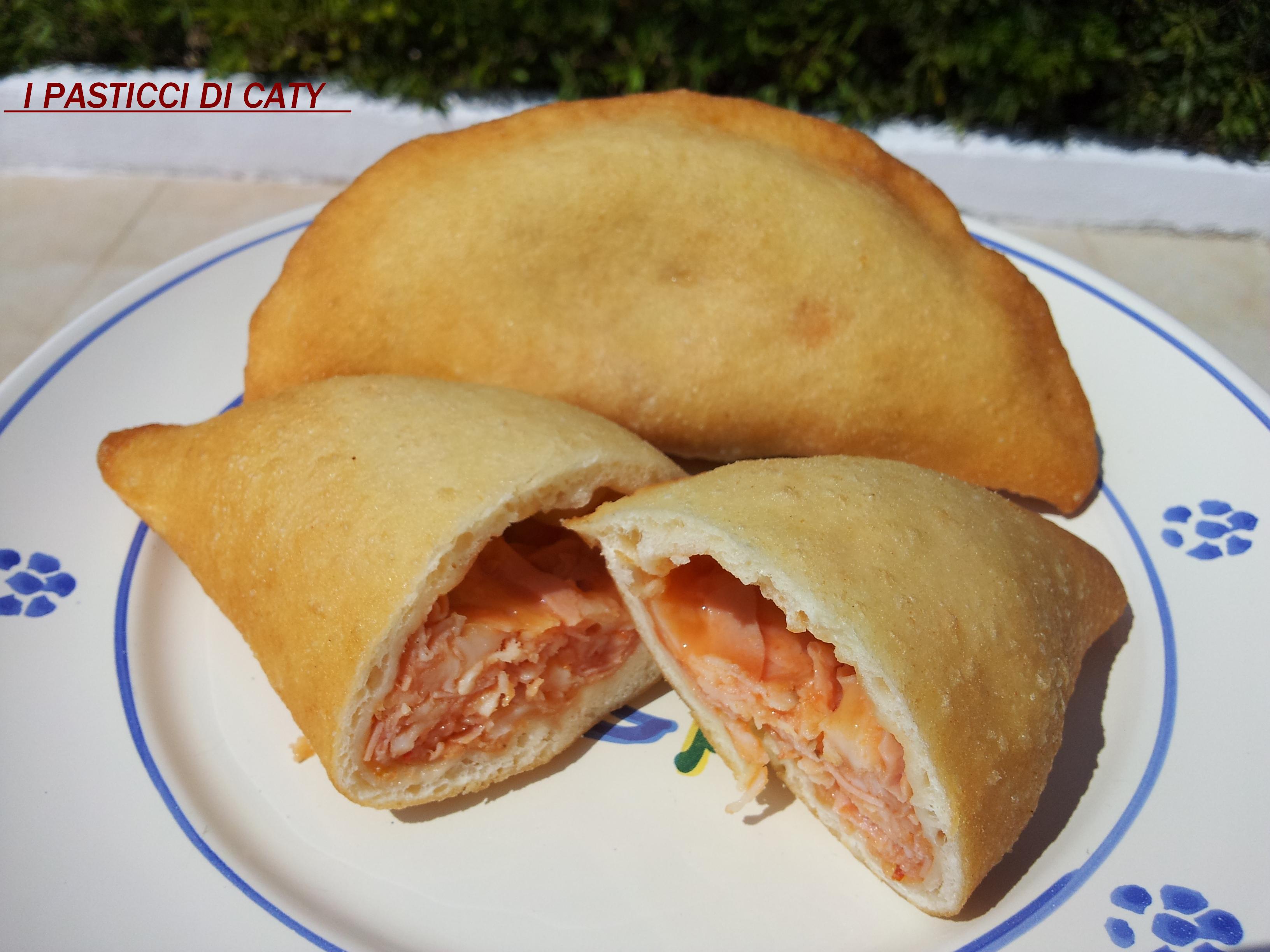 Panzerotti alla mortadella