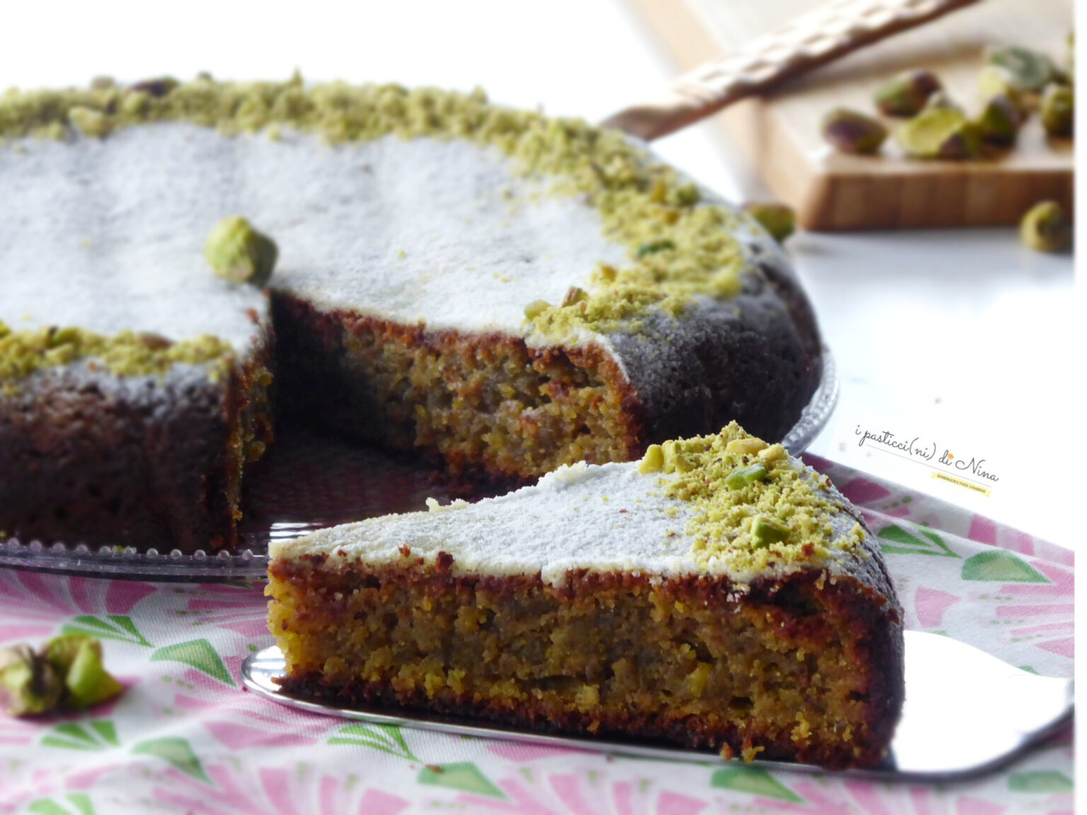 Caprese al Pistacchio e Cioccolato Bianco: Torta Morbida Senza Glutine ...