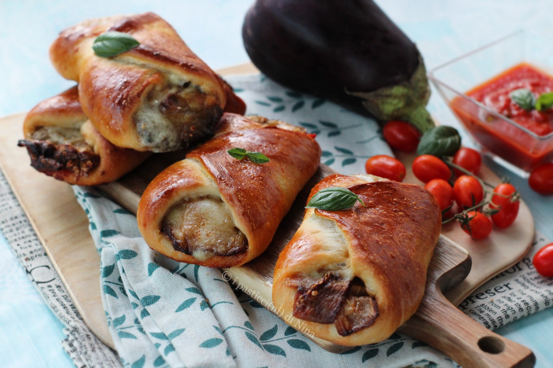 CARTOCCIATE SICILIANE CON LE MELANZANE - i pasticci(ni) di Nina