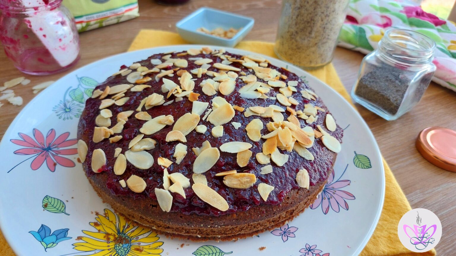 TORTA FIT CON FARINA DI NOCCIOLE E SEMI DI PAPAVERO - La Cucina di FeFè