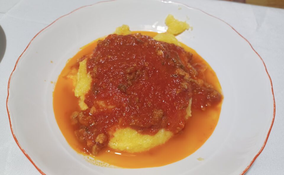 Polenta con sugo e ragù - Blog di lacucinadikitty