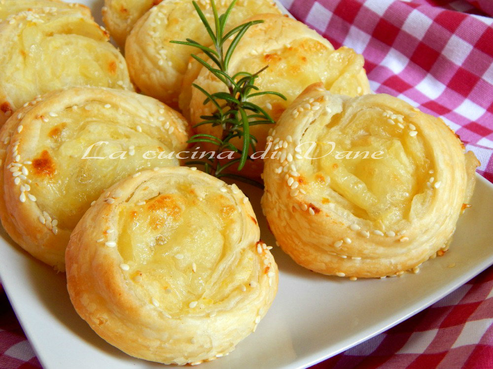 Girelle patate e mozzarella ricetta golosa