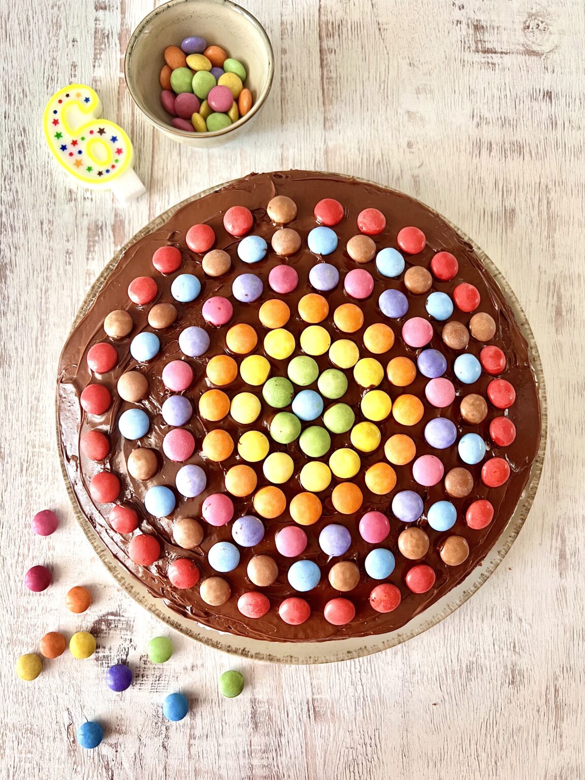 Torta di compleanno agli Smarties - Blog di Francesca la fata zuccherata