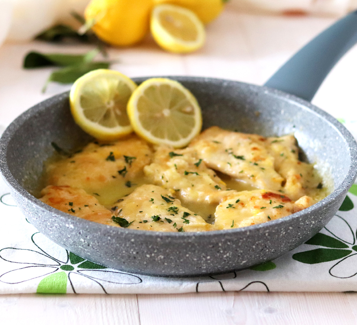 Scaloppine di pollo cremose al limone - La tavola di Gio