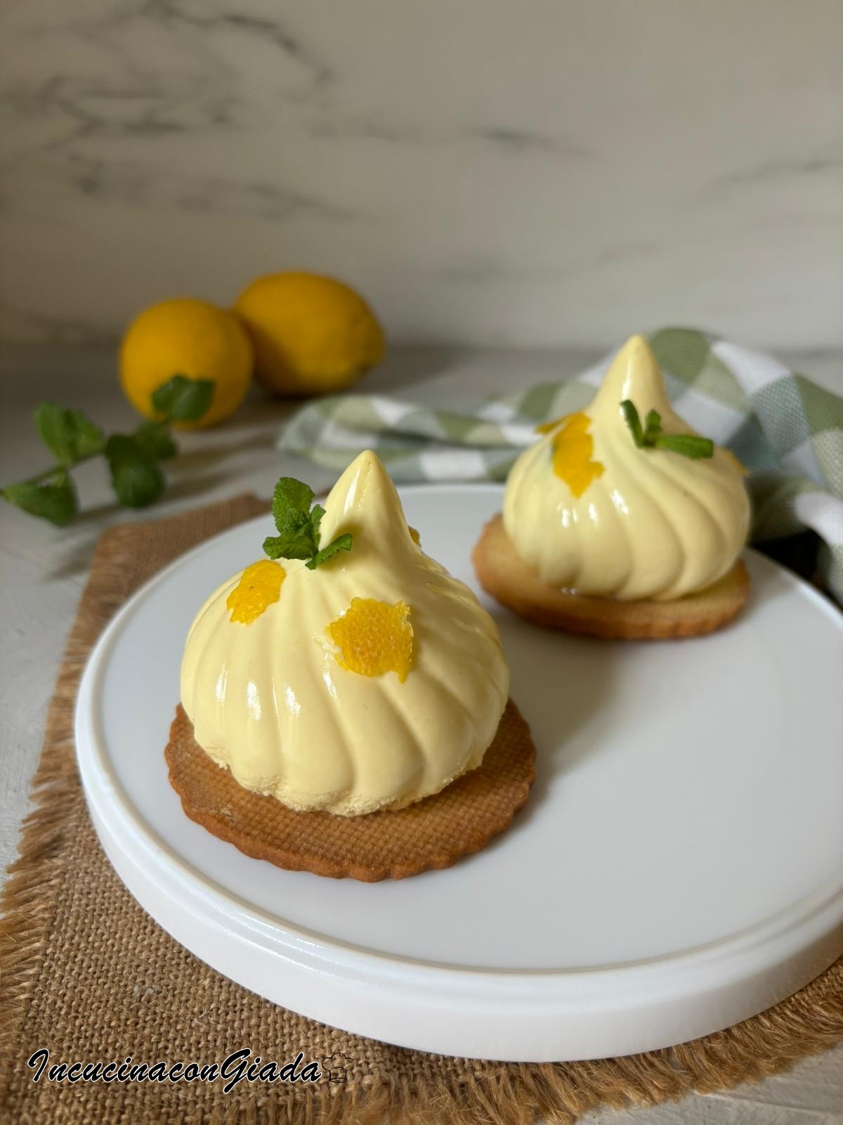 SEMIFREDDO LIMONE E MENTA - In Cucina Con Giada