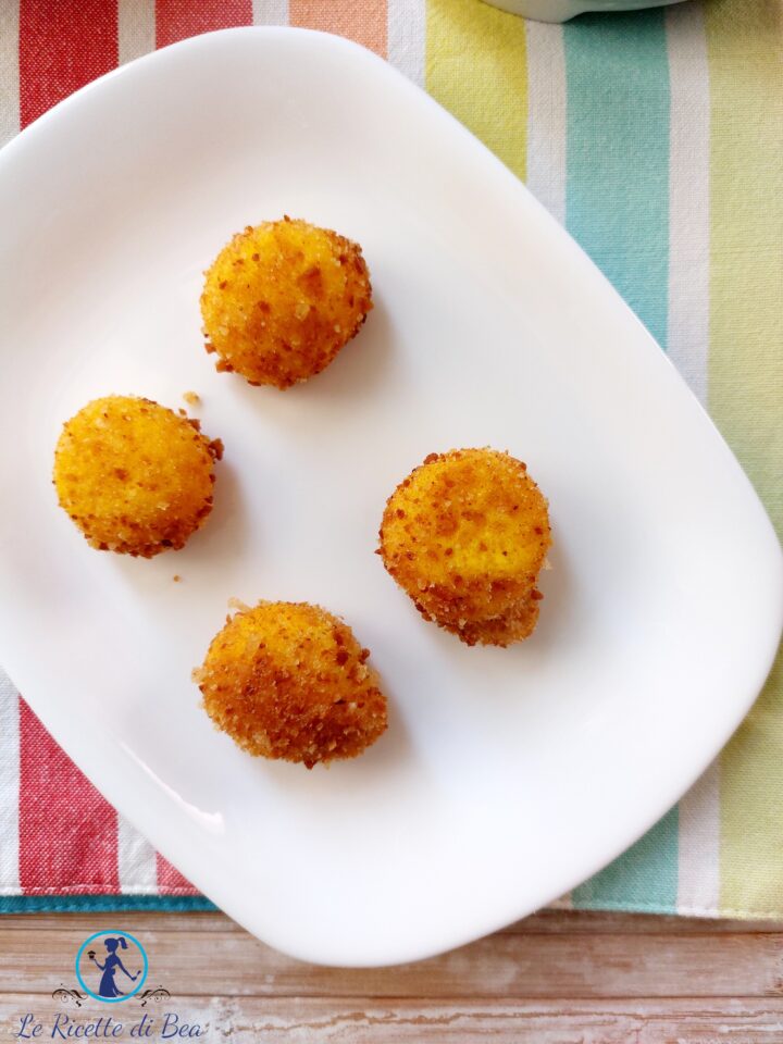 Tuorlo d'uovo fritto con video ricetta – Le Ricette di Bea