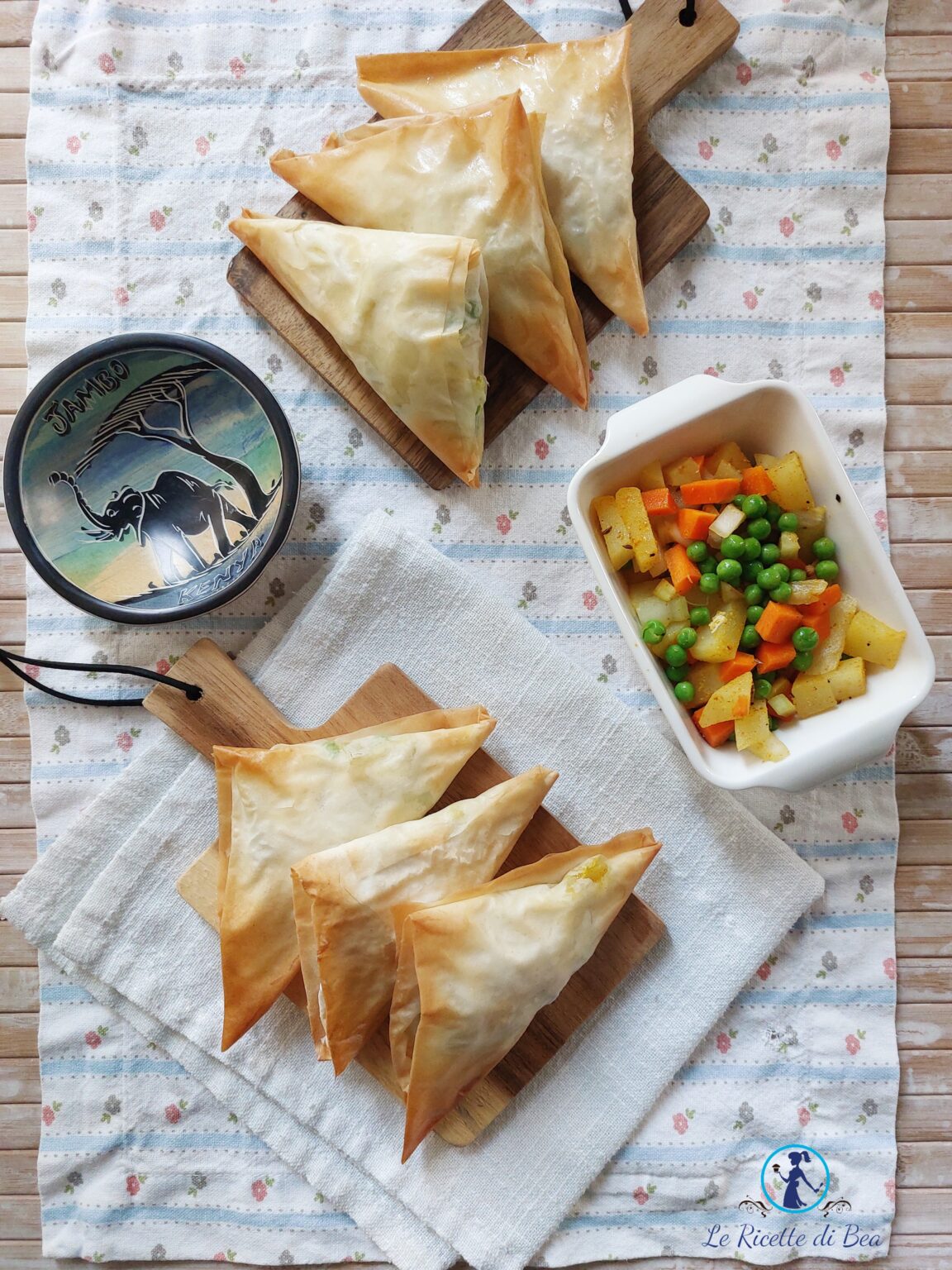 Samosa vegetariane al forno piatto indiano con pasta fillo – Le Ricette ...