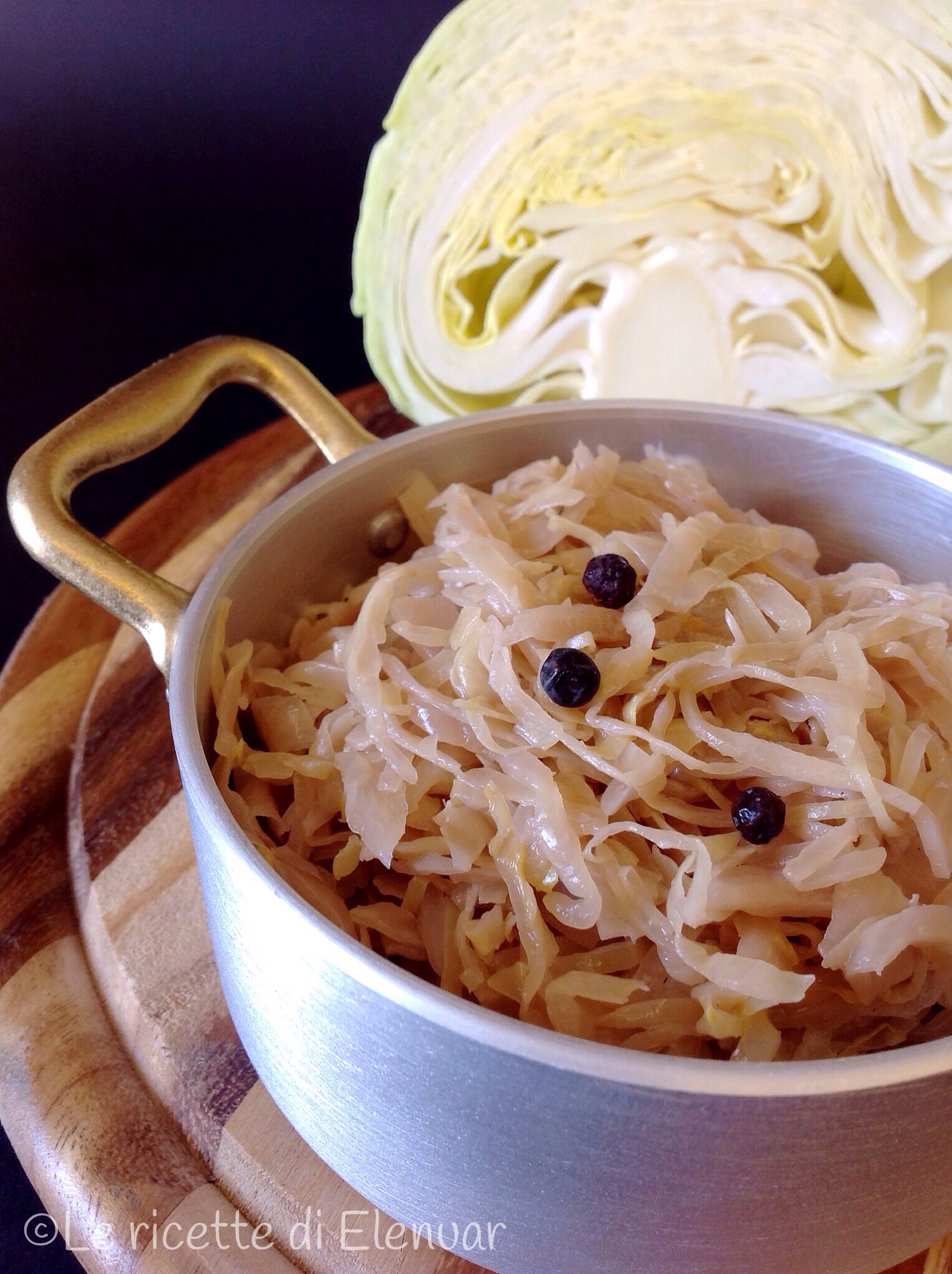 CRAUTI - Cavolo cappuccio in umido - Ricetta tipica