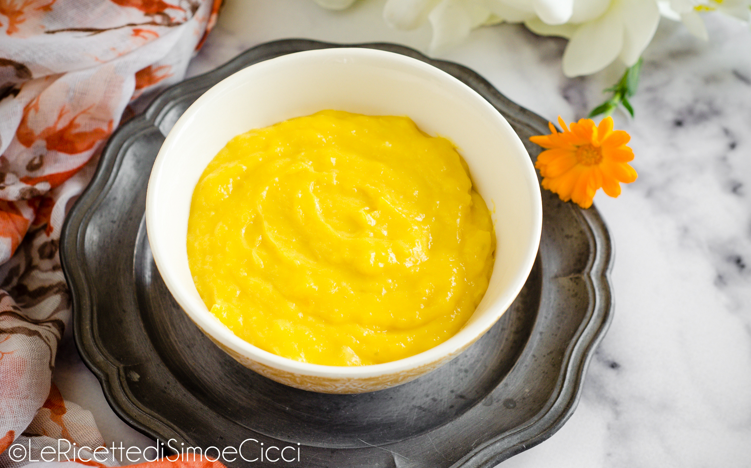 Crema al mango o mango curd semplice da preparare e senza latte