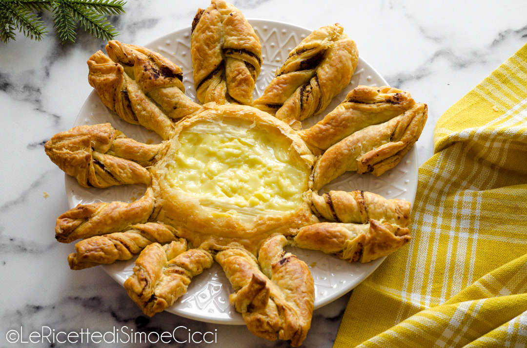 Stella di pasta sfoglia con brie, dal cuore morbido e goloso!