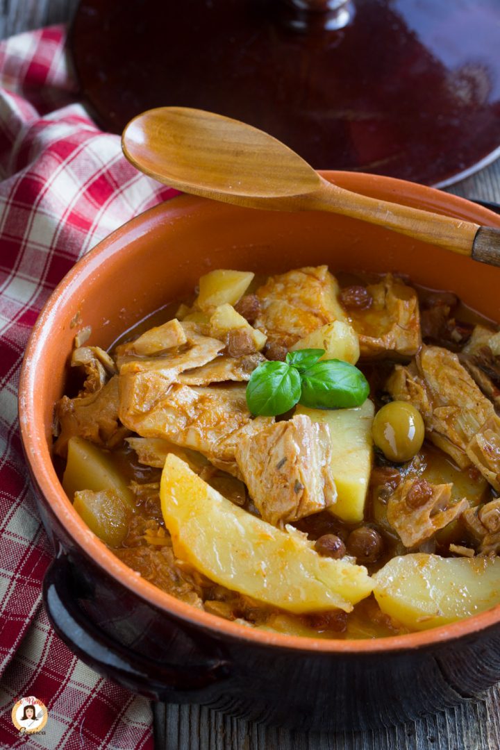 PESCE STOCCO ALLA MESSINESE - Secondo piatto a Ghiotta con patate