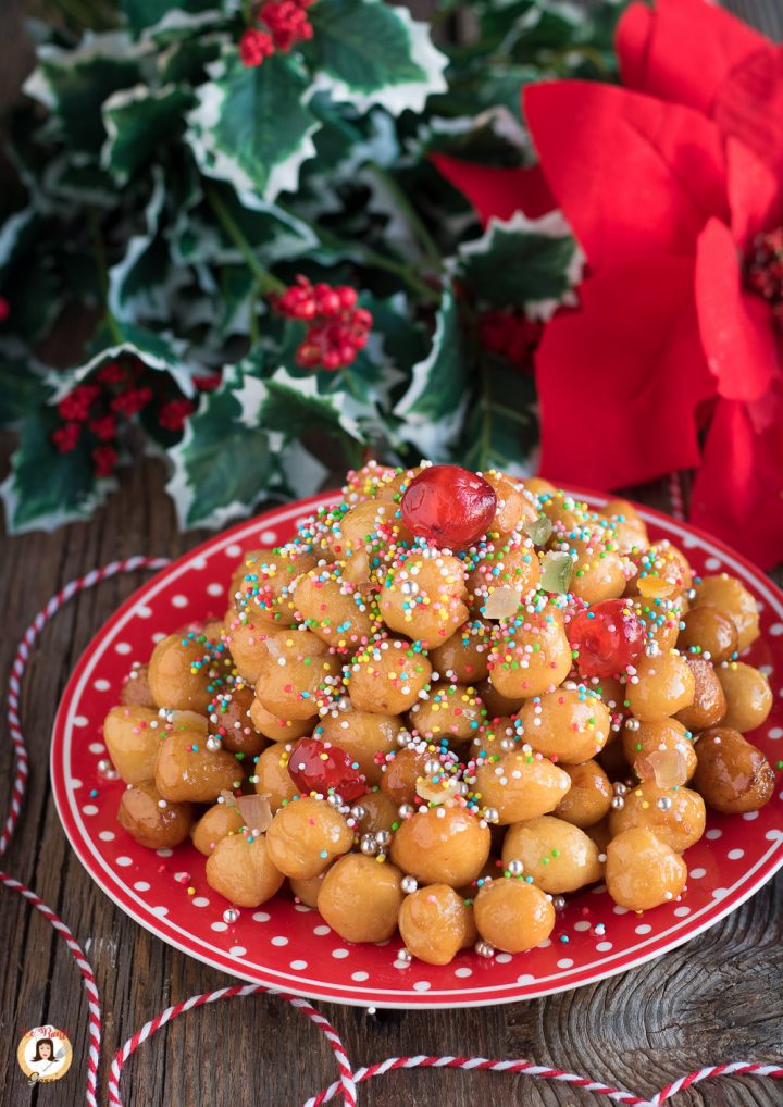 PIGNOLATA SICILIANA - Dolce Natalizio al miele tipo Struffoli