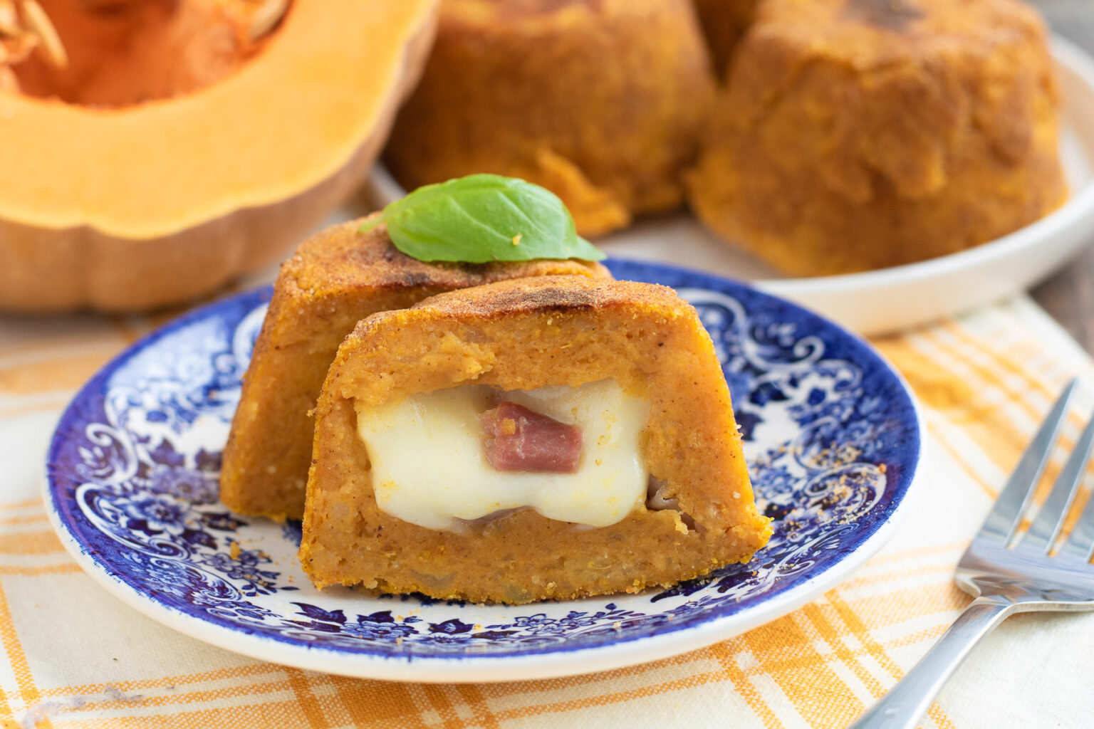 Tortini di zucca e patate - Ricetta e video