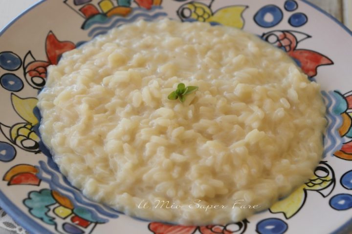 Risotto alla parmigiana | Riso al parmigiano ricetta