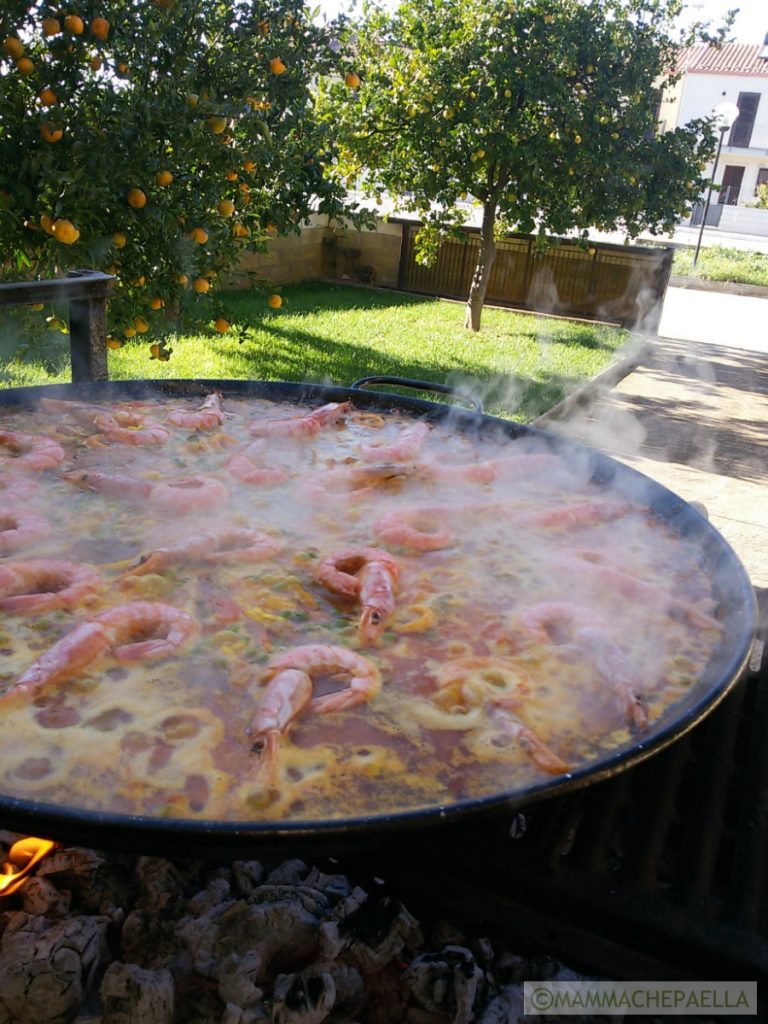 Paella di pesce spagnola, la ricetta della mia famiglia - Mammachepaella