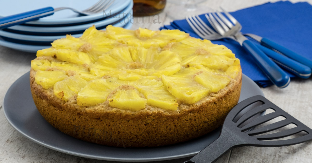 Dolce integrale ananas e ricotta | Ricetta facile | Torta integrale