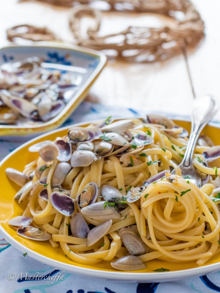 Ricetta pasta con le telline o arselle, primo piatto di mare