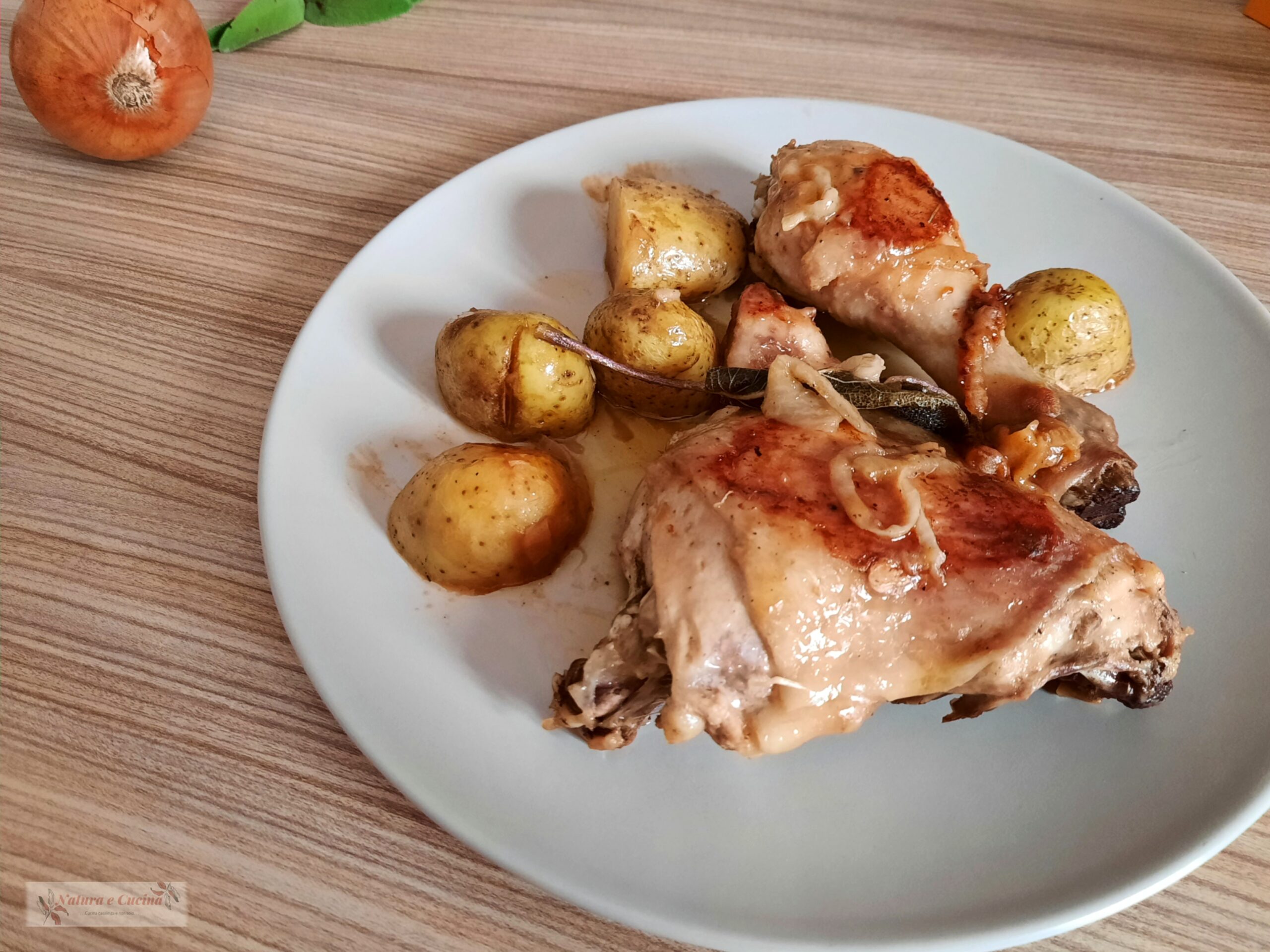 Pollo brasato con patate - Natura e Cucina