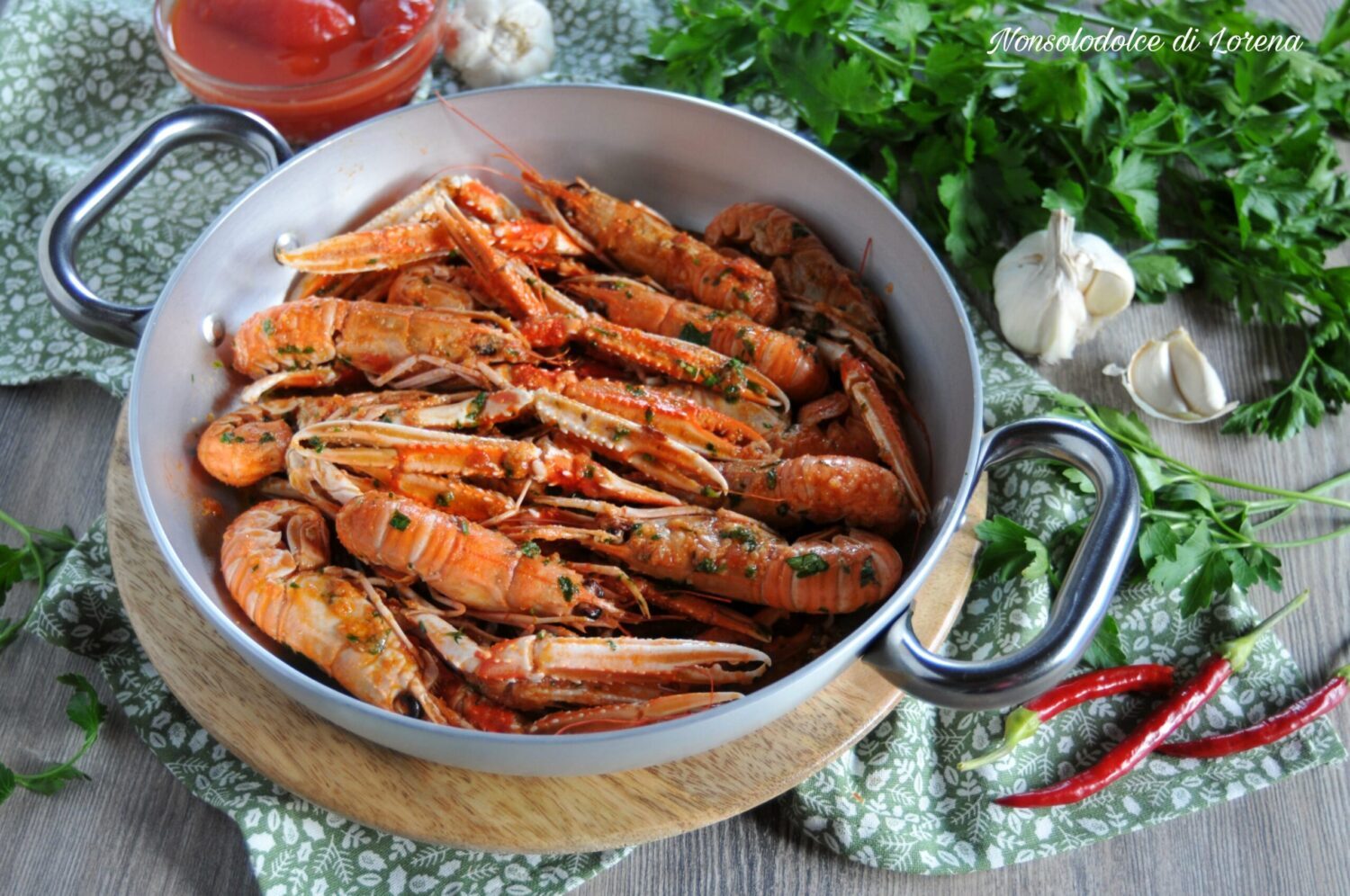 SCAMPI ALLA BUSARA piatto tipico veloce e sfizioso