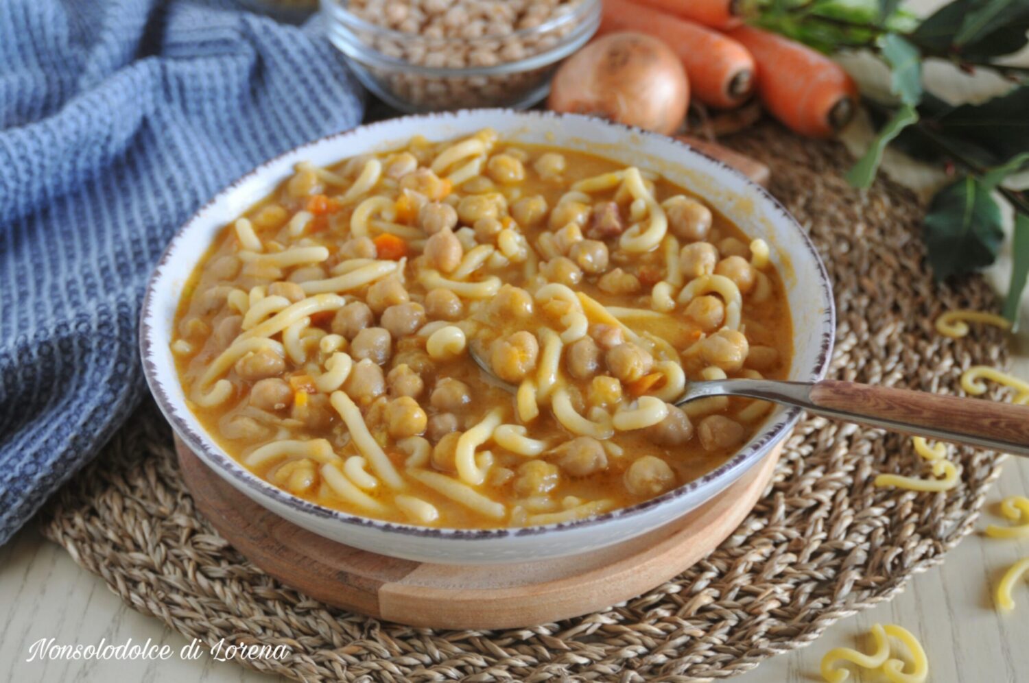 Pasta e ceci ricetta veloce, una minestra gustosa e nutriente pronta in ...