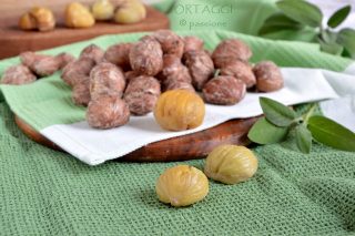 Castagne lesse - bollite con o senza buccia?