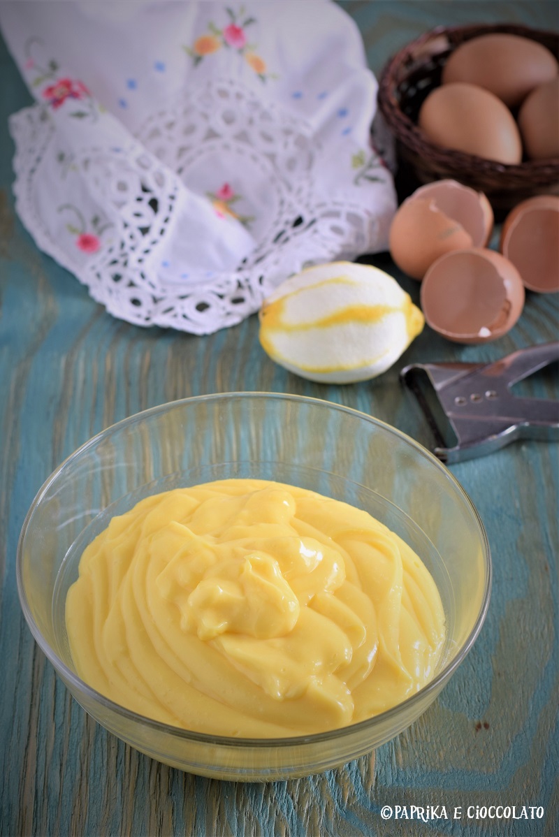 Crema pasticcera ricetta classica - Paprika e Cioccolato