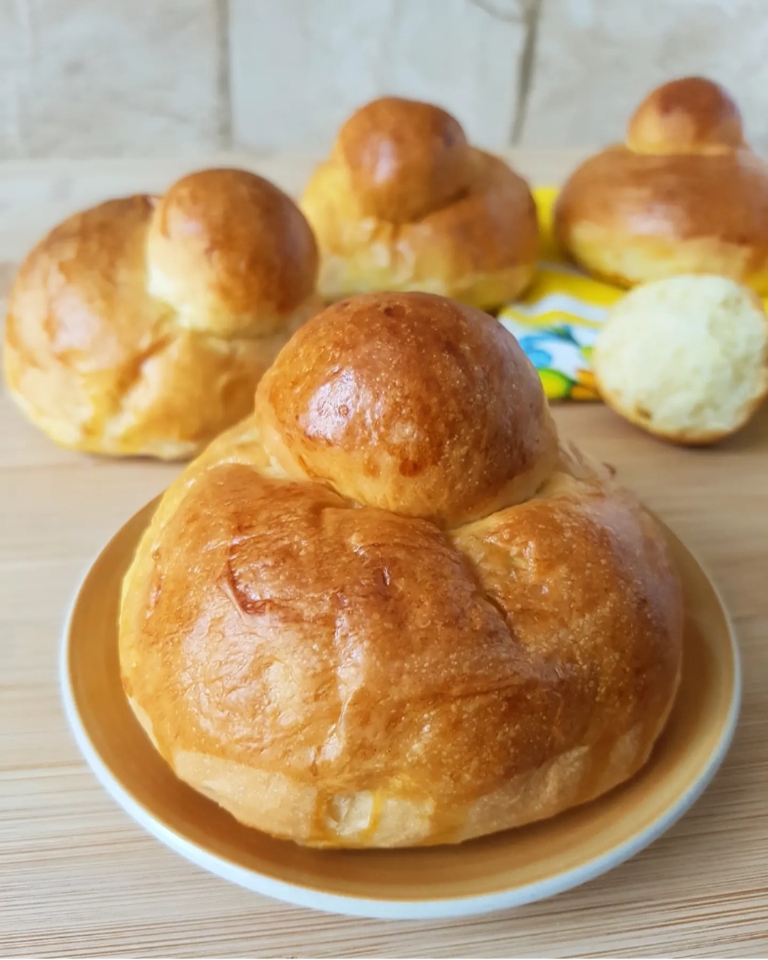 Brioche col Tuppo (A' Brioscia Cu' Tuppu) - Pasticciando con Ilenia