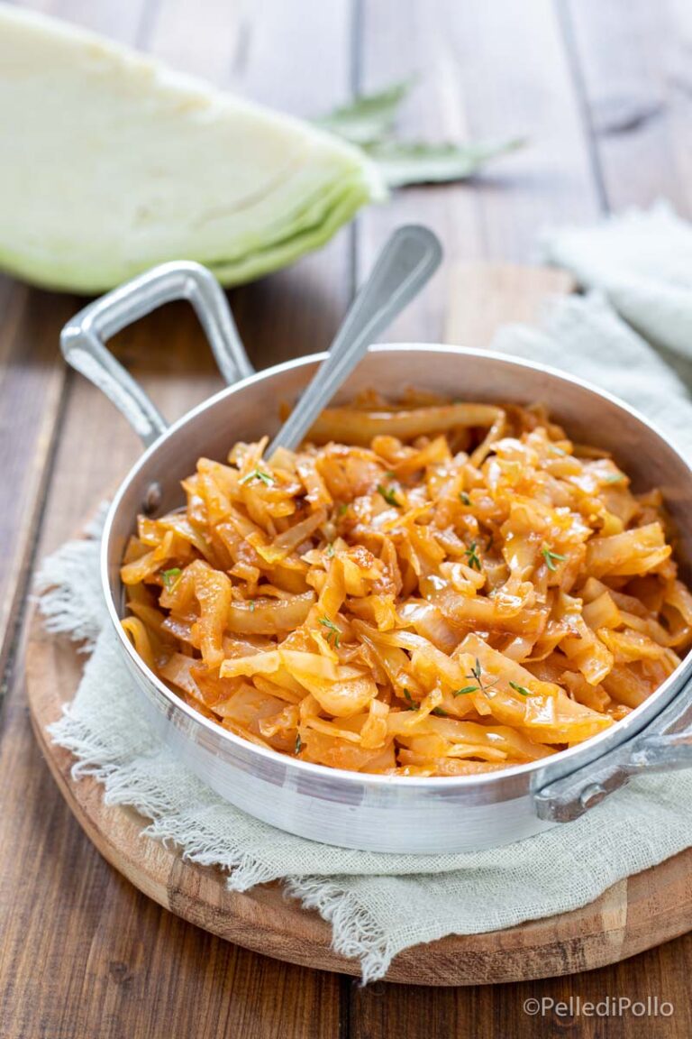 Cavolo cappuccio in umido alla siciliana - Ricetta contorno semplice