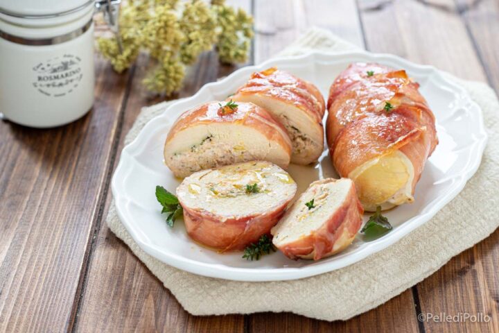 Petto di pollo ripieno al forno - Semplice e gustosissimo