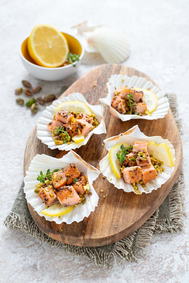 Conchiglie con salmone - Antipasto di pesce semplice per le feste