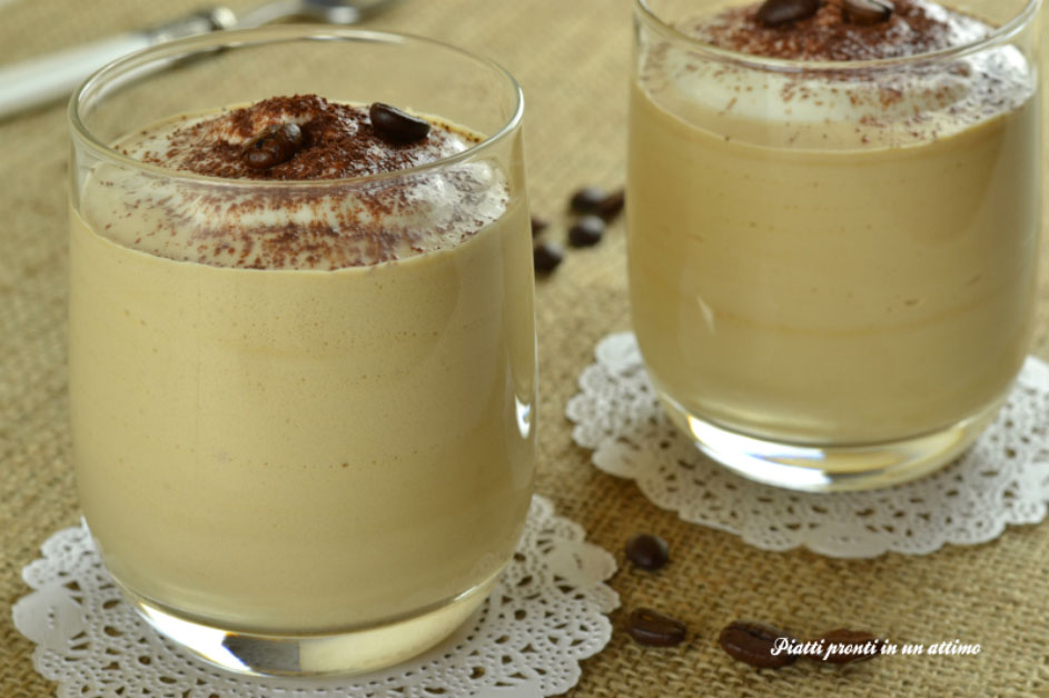 Crema fredda al caffé e panna: ricetta facile e veloce
