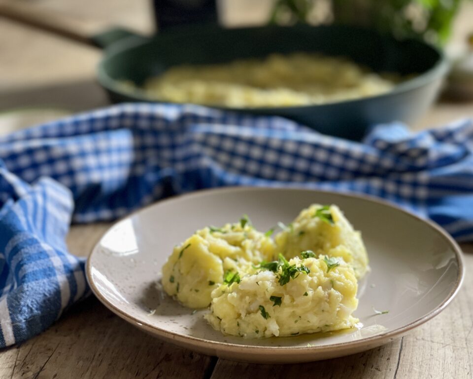 Brandacujùn è la ricetta dello stoccafisso mantecato del ponente ligure.