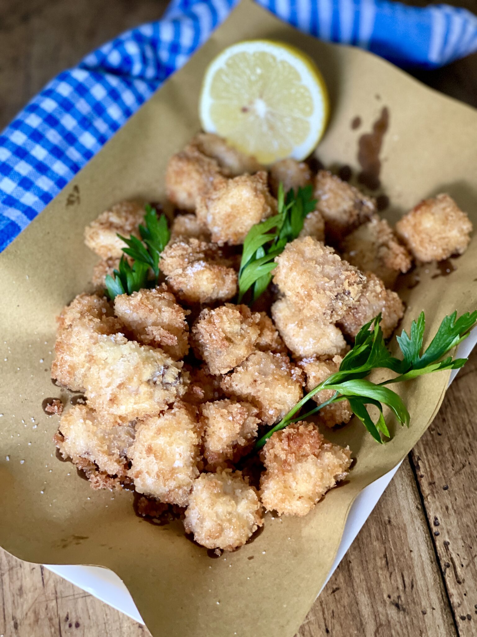 Il pesce spada impanato e fritto è una vera e propria prelibatezza