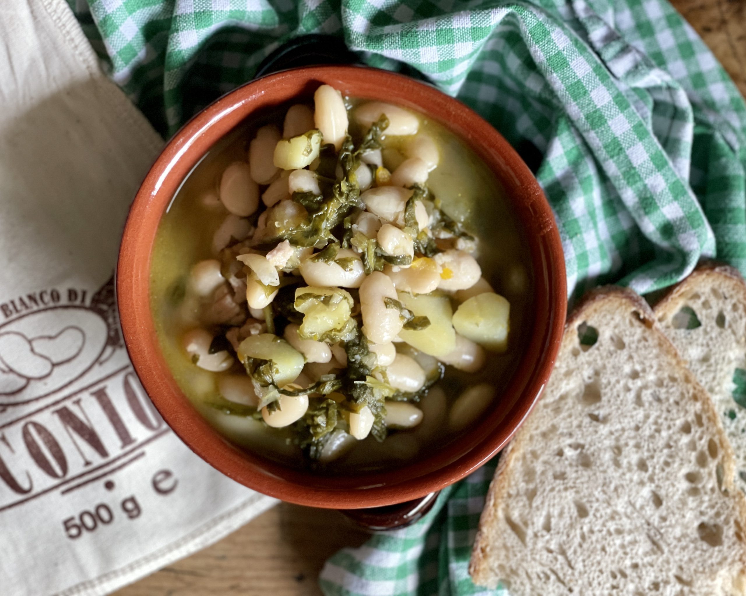 Lo zemin di fagioli è una ricetta tipica ligure