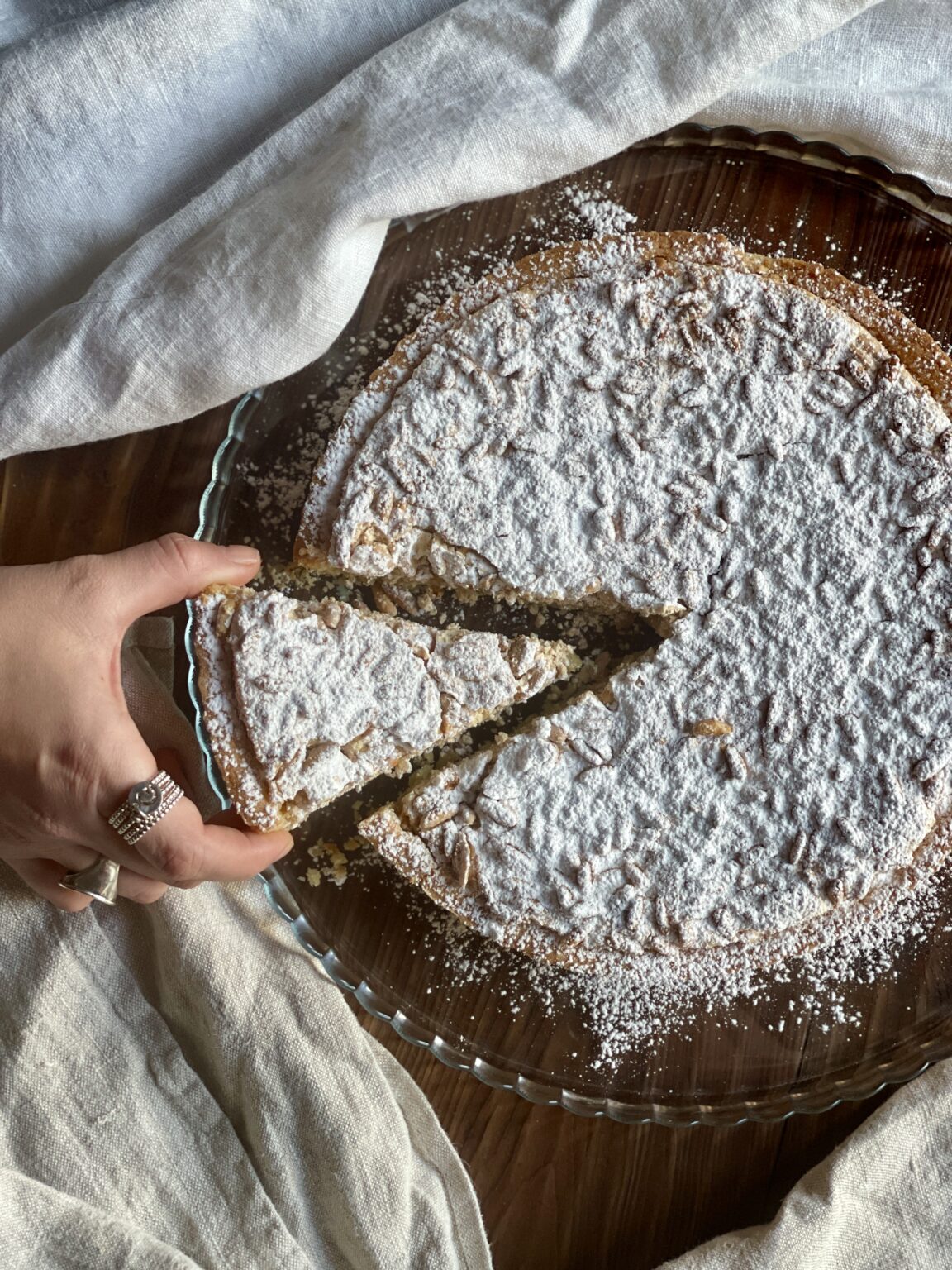 La pinolata ligure è un dolce antico di Santo Stefano d'Aveto