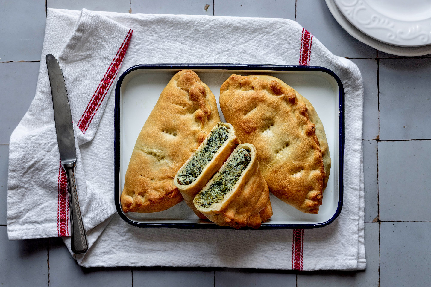 Impanate siciliane con cicoria e ricotta, ricetta vegetariana