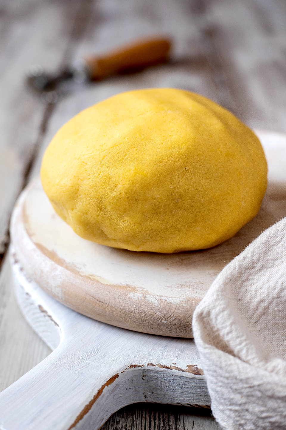 Pasta frolla con soli tuorli, ricetta per biscotti e crostate