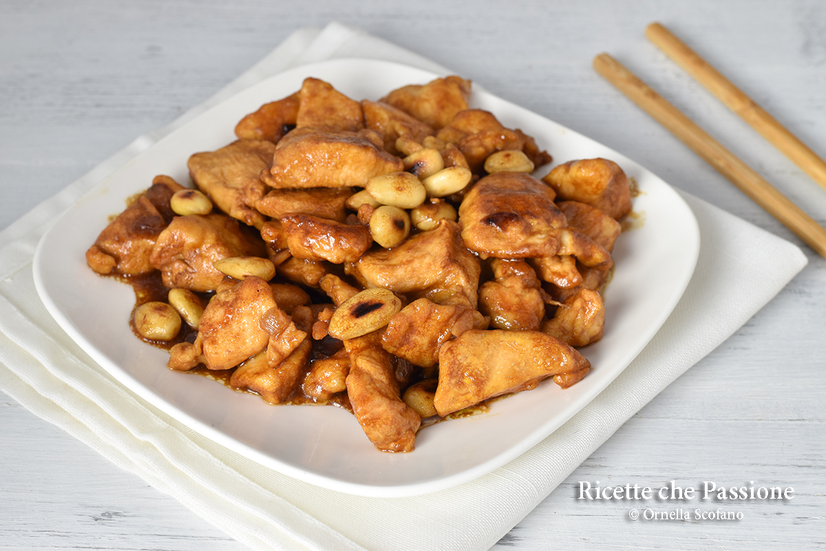 Pollo alle mandorle - ricetta perfetta - Ricette che Passione di ...