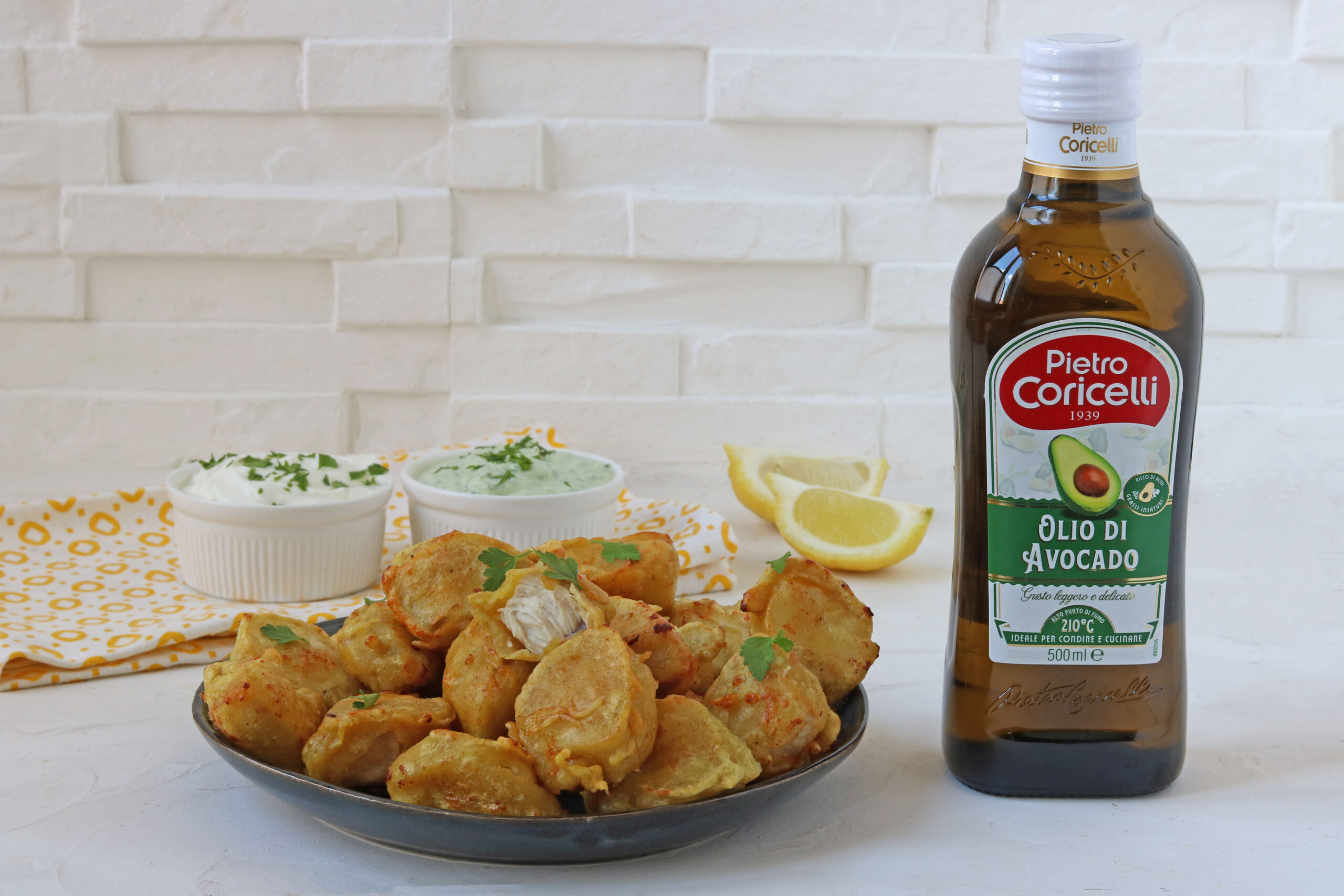 Pakora di pollo croccanti la ricetta indiana facile con due salse allo ...