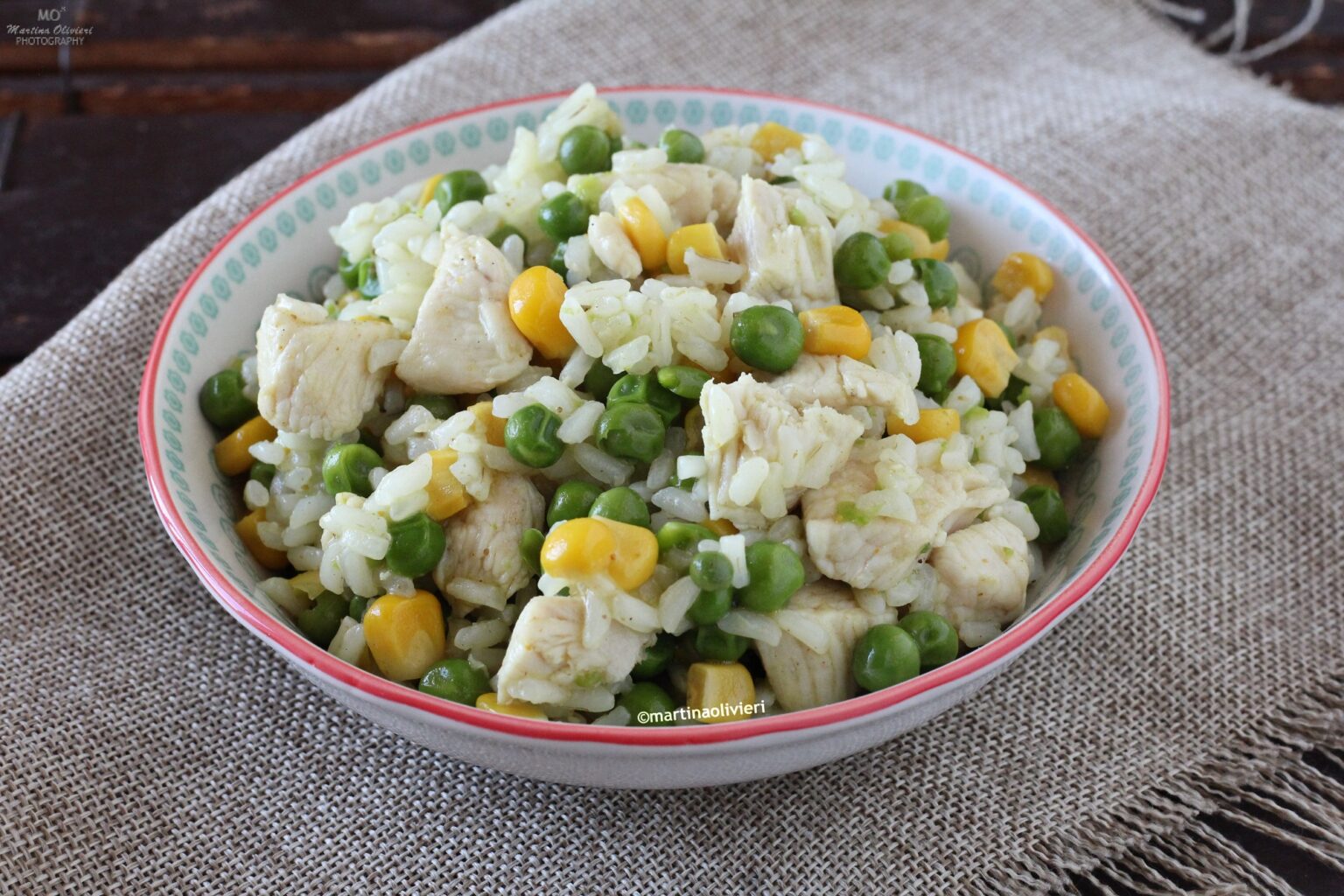 Riso con pollo, piselli e mais - Le Ricette di Libellula