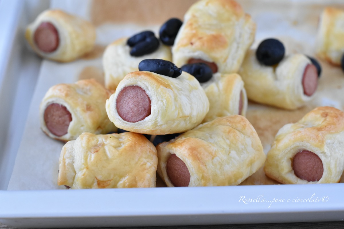 Rusticini di Pasta Sfoglia al Wurstel un Antipasto da fare in 5 min.