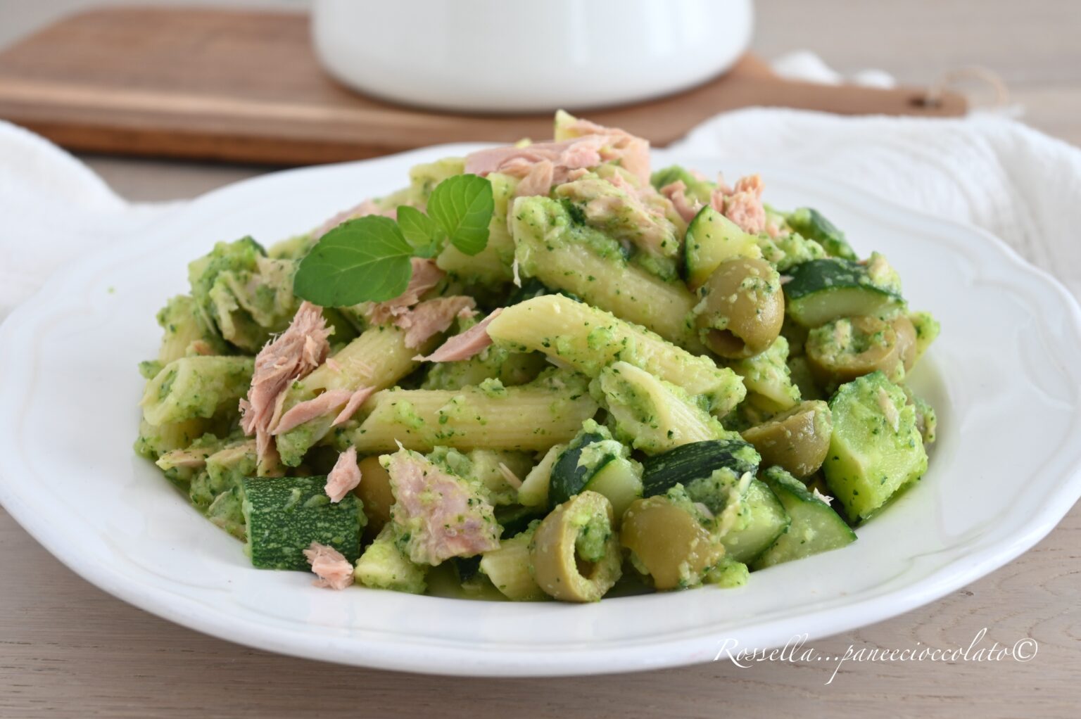 Pasta Fredda alla Crema di Zucchine e tonno Ricetta Primo piatto facile