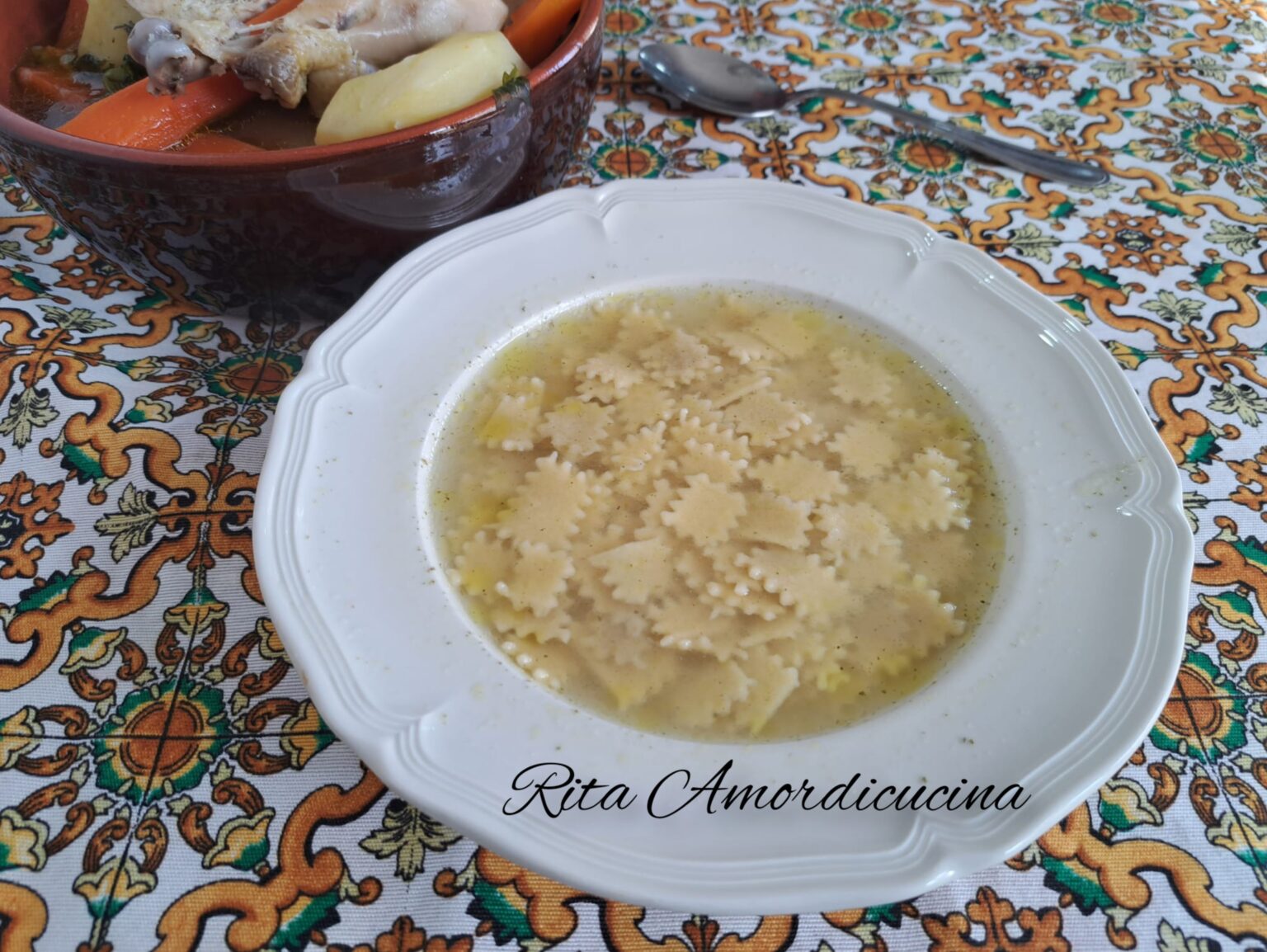 Ricetta dei quadrucci in brodo di manzo - Le ricette di Rita Amordicucina